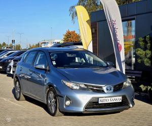 Zils Toyota Auris 2013 Tauragė, ar dzinēja tilpumu 1.80 L un nobraukumu 291 tūkst. km par 7400 €, foto  vietnē AUTOMOTO.COM.LV