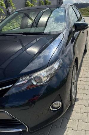 Zils Toyota Auris 2014 Viļņa, ar dzinēja tilpumu 1.80 L un nobraukumu 230 tūkst. km par 8999 €, foto 8 vietnē AUTOMOTO.COM.LV