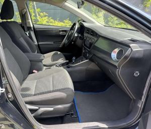 Zils Toyota Auris 2014 Viļņa, ar dzinēja tilpumu 1.80 L un nobraukumu 230 tūkst. km par 8999 €, foto 10 vietnē AUTOMOTO.COM.LV