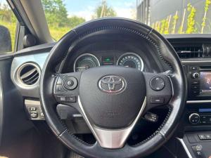 Zils Toyota Auris 2014 Viļņa, ar dzinēja tilpumu 1.80 L un nobraukumu 230 tūkst. km par 8999 €, foto 17 vietnē AUTOMOTO.COM.LV