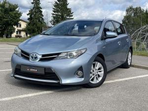 Zils Toyota Auris 2014 Viļņa, ar dzinēja tilpumu 1.80 L un nobraukumu 270 tūkst. km par 8600 €, foto 4 vietnē AUTOMOTO.COM.LV