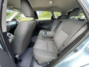 Zils Toyota Auris 2014 Viļņa, ar dzinēja tilpumu 1.80 L un nobraukumu 270 tūkst. km par 8600 €, foto 17 vietnē AUTOMOTO.COM.LV