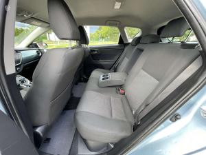 Blue Toyota Auris 2014 in Vilnius, with an engine capacity of 1.80 L and mileage of 270 thousand km for 8550 €, photo 16 on AUTOMOTO.COM.LV