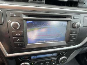 Blue Toyota Auris 2014 in Vilnius, with an engine capacity of 1.80 L and mileage of 270 thousand km for 8550 €, photo 26 on AUTOMOTO.COM.LV