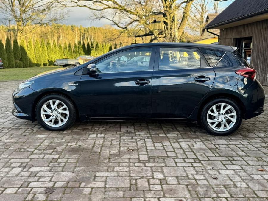 Zils Toyota Auris 2015 Rīga, ar dzinēja tilpumu 1.80 L un nobraukumu 233 tūkst. km par 8950 €, foto 7 vietnē AUTOMOTO.COM.LV