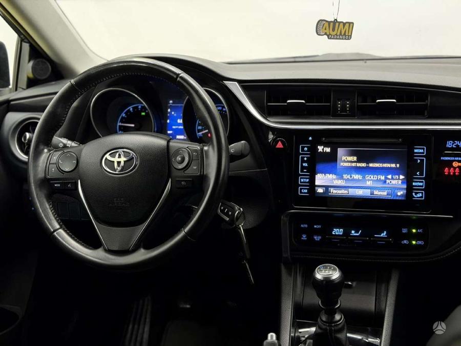 Zils Toyota Auris 2015 Viļņa, ar dzinēja tilpumu 1.20 L un nobraukumu 71 tūkst. km par 8850 €, foto 16 vietnē AUTOMOTO.COM.LV
