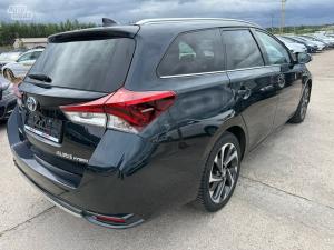 Zils Toyota Auris 2015 Viļņa, ar dzinēja tilpumu 1.80 L un nobraukumu 261 tūkst. km par 11950 €, foto 6 vietnē AUTOMOTO.COM.LV