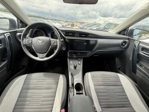Zils Toyota Auris 2015 Viļņa, ar dzinēja tilpumu 1.80 L un nobraukumu 261 tūkst. km par 11950 €, foto 19 vietnē AUTOMOTO.COM.LV
