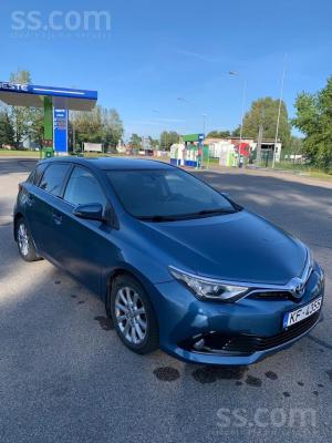 Zils Toyota Auris 2015 Liepāja, ar dzinēja tilpumu 1.20 L un nobraukumu 91 tūkst. km par 10800 €, foto 3 vietnē AUTOMOTO.COM.LV