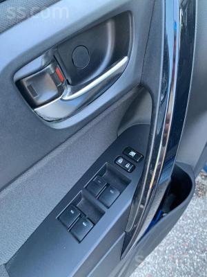 Zils Toyota Auris 2015 Liepāja, ar dzinēja tilpumu 1.20 L un nobraukumu 91 tūkst. km par 10800 €, foto 9 vietnē AUTOMOTO.COM.LV