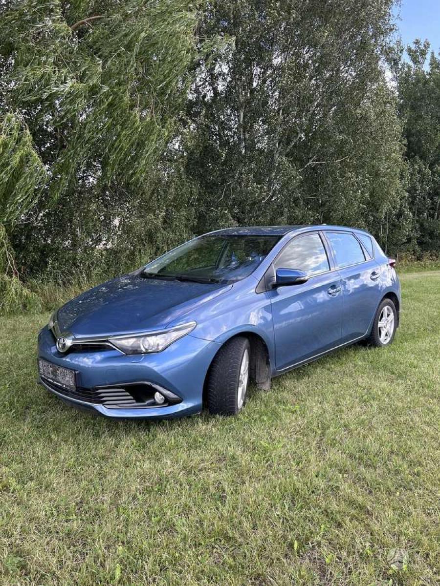 Zils Toyota Auris 2015 Ukmergė, ar dzinēja tilpumu 1.60 L un nobraukumu 203 tūkst. km par 6999 €, foto 3 vietnē AUTOMOTO.COM.LV