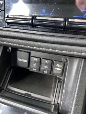 Zils Toyota Auris 2015 Ukmergė, ar dzinēja tilpumu 1.60 L un nobraukumu 203 tūkst. km par 6999 €, foto 14 vietnē AUTOMOTO.COM.LV