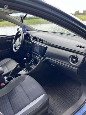 Zils Toyota Auris 2015 Ukmergė, ar dzinēja tilpumu 1.60 L un nobraukumu 203 tūkst. km par 6999 €, foto 18 vietnē AUTOMOTO.COM.LV