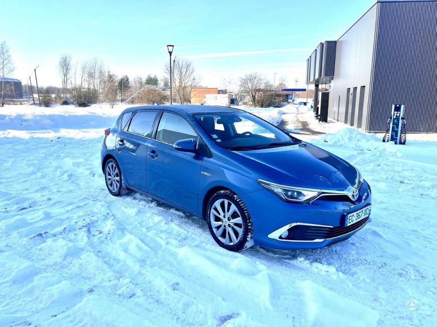 Zils Toyota Auris 2016 Kauņa, ar dzinēja tilpumu 1.80 L un nobraukumu 239 tūkst. km par 9950 €, foto 9 vietnē AUTOMOTO.COM.LV