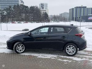 Blue Toyota Auris 2016 in Vilnius, with an engine capacity of 1.60 L and mileage of 82 thousand km for 9250 €, photo 5 on AUTOMOTO.COM.LV