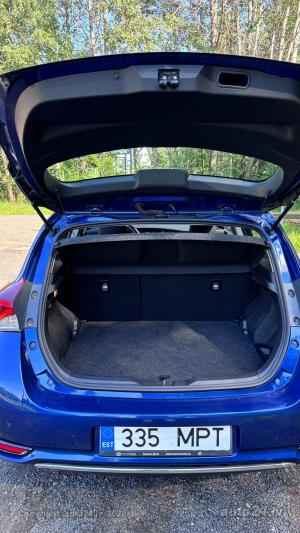 Zils Toyota Auris 2016 Tartu, ar dzinēja tilpumu 1.80 L un nobraukumu 129 tūkst. km par 12500 €, foto 12 vietnē AUTOMOTO.COM.LV