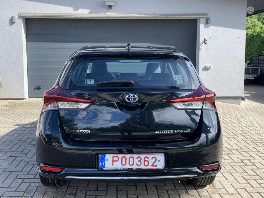 Zils Toyota Auris 2016 Jonava, ar dzinēja tilpumu 1.80 L un nobraukumu 208 tūkst. km par 9950 €, foto 6 vietnē AUTOMOTO.COM.LV
