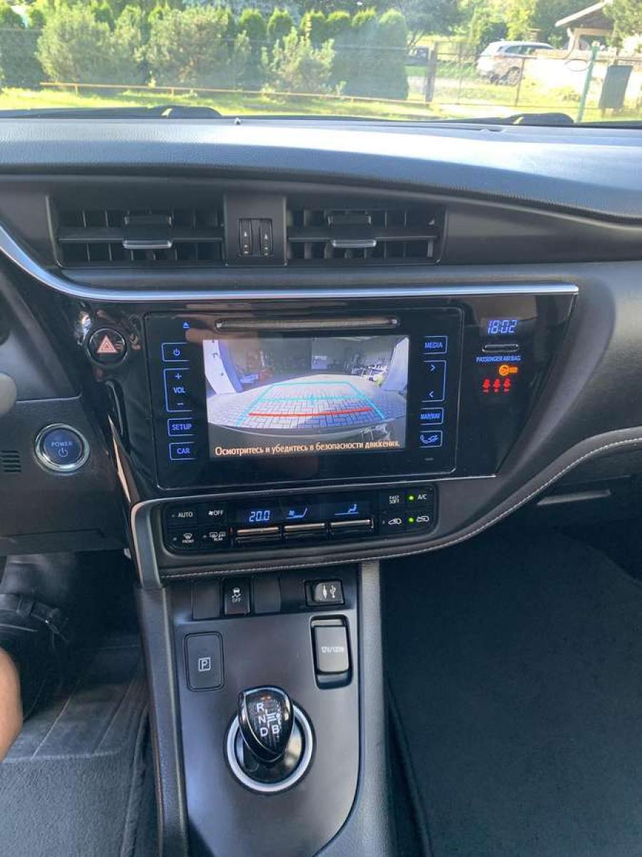 Zils Toyota Auris 2016 Jonava, ar dzinēja tilpumu 1.80 L un nobraukumu 208 tūkst. km par 9950 €, foto 15 vietnē AUTOMOTO.COM.LV