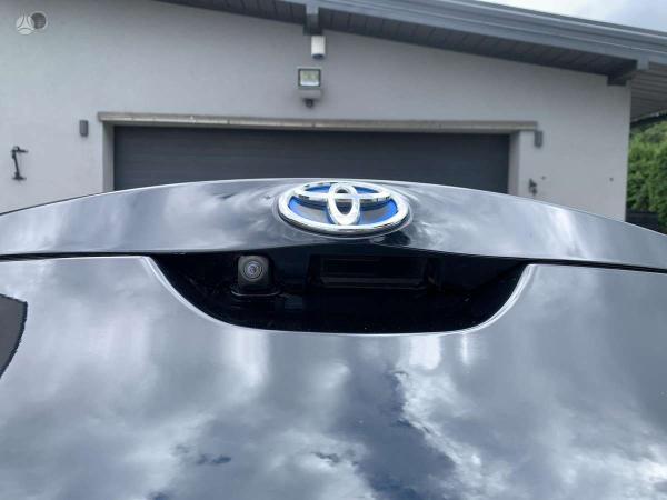 Blue Toyota Auris 2016 in Kaunas, with an engine capacity of 1.80 L and mileage of 208 thousand km for 9950 €, photo 9 on AUTOMOTO.COM.LV