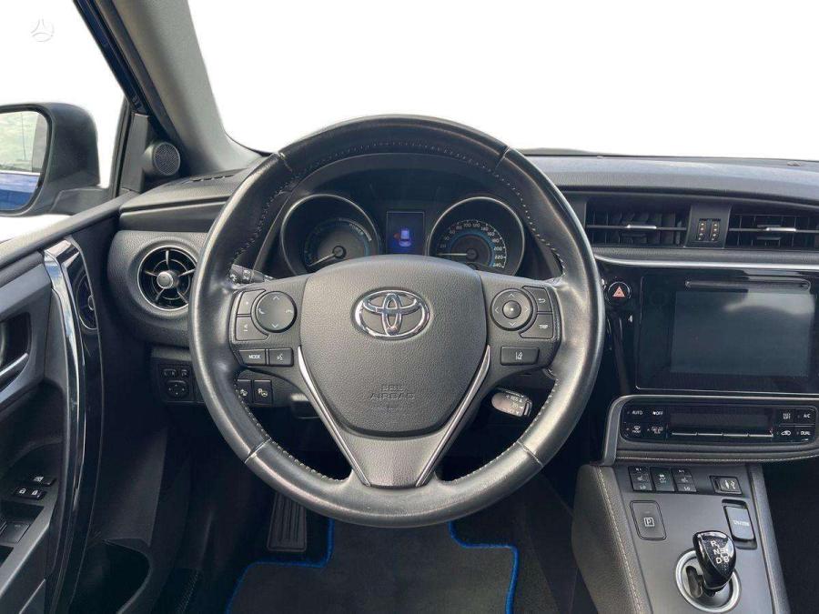 Zils Toyota Auris 2016 Klaipėda, ar dzinēja tilpumu 1.80 L un nobraukumu 135 tūkst. km par 15000 €, foto 10 vietnē AUTOMOTO.COM.LV