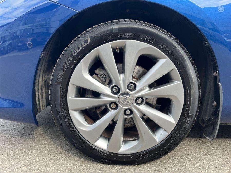 Zils Toyota Auris 2016 Klaipėda, ar dzinēja tilpumu 1.80 L un nobraukumu 135 tūkst. km par 15000 €, foto 16 vietnē AUTOMOTO.COM.LV