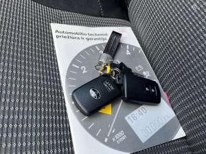 Zils Toyota Auris 2016 Klaipėda, ar dzinēja tilpumu 1.80 L un nobraukumu 135 tūkst. km par 15000 €, foto 24 vietnē AUTOMOTO.COM.LV