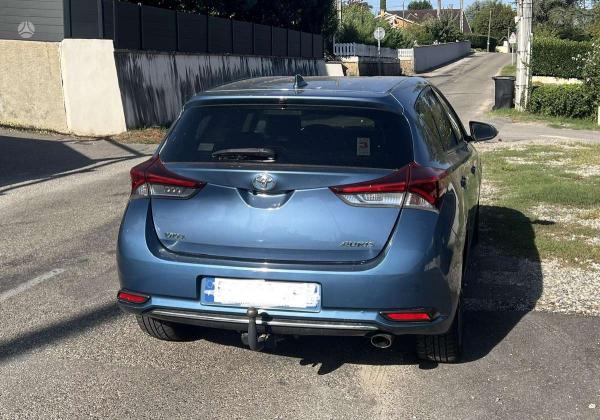 Zils Toyota Auris 2016 Tauragė, ar dzinēja tilpumu 1.20 L un nobraukumu 198 tūkst. km par 7300 €, foto 7 vietnē AUTOMOTO.COM.LV