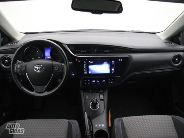 Zils Toyota Auris 2017 Viļņa, ar dzinēja tilpumu 1.80 L un nobraukumu 144 tūkst. km par 13899 €, foto 2 vietnē AUTOMOTO.COM.LV