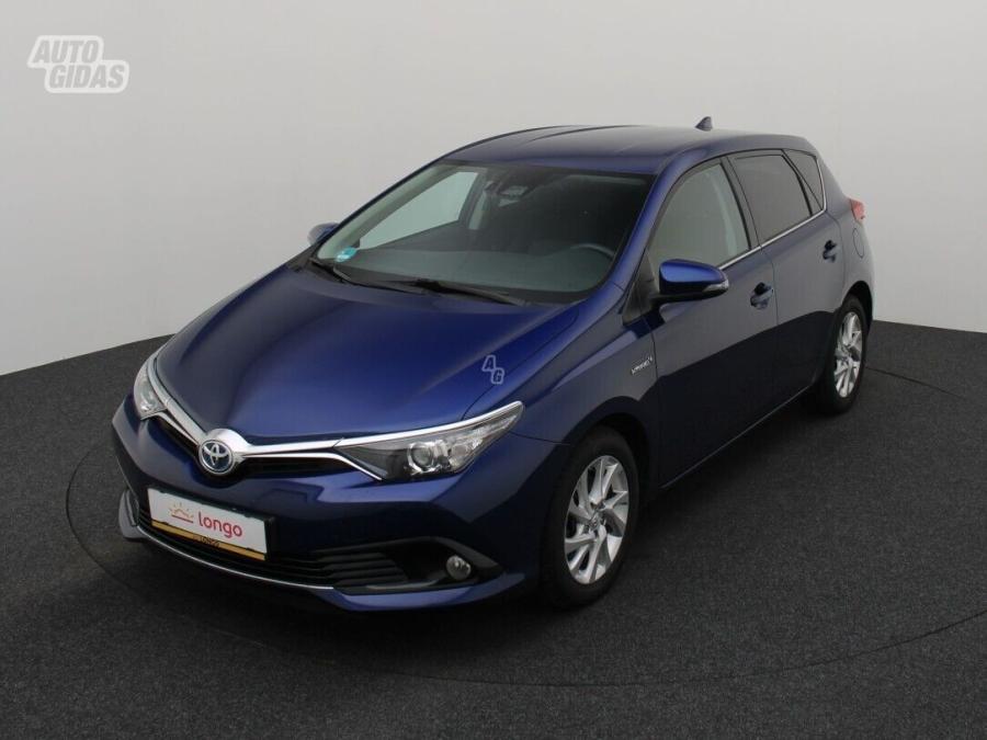 Blue Toyota Auris 2017 in Vilnius, with an engine capacity of 1.80 L and mileage of 193 thousand km for 12399 €, photo 1 on AUTOMOTO.COM.LV