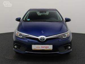 Blue Toyota Auris 2017 in Vilnius, with an engine capacity of 1.80 L and mileage of 193 thousand km for 12399 €, photo 3 on AUTOMOTO.COM.LV