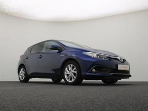 Blue Toyota Auris 2017 in Vilnius, with an engine capacity of 1.80 L and mileage of 193 thousand km for 12399 €, photo 11 on AUTOMOTO.COM.LV
