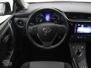 Blue Toyota Auris 2017 in Vilnius, with an engine capacity of 1.80 L and mileage of 193 thousand km for 12399 €, photo 17 on AUTOMOTO.COM.LV