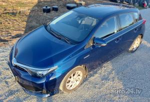 Синий Тойота Аурис 2017 в Таллин, объемом двигателя 1.80 л и пробегом 108 тыс. км за 12500 €, фото 9 на AUTOMOTO.COM.LV