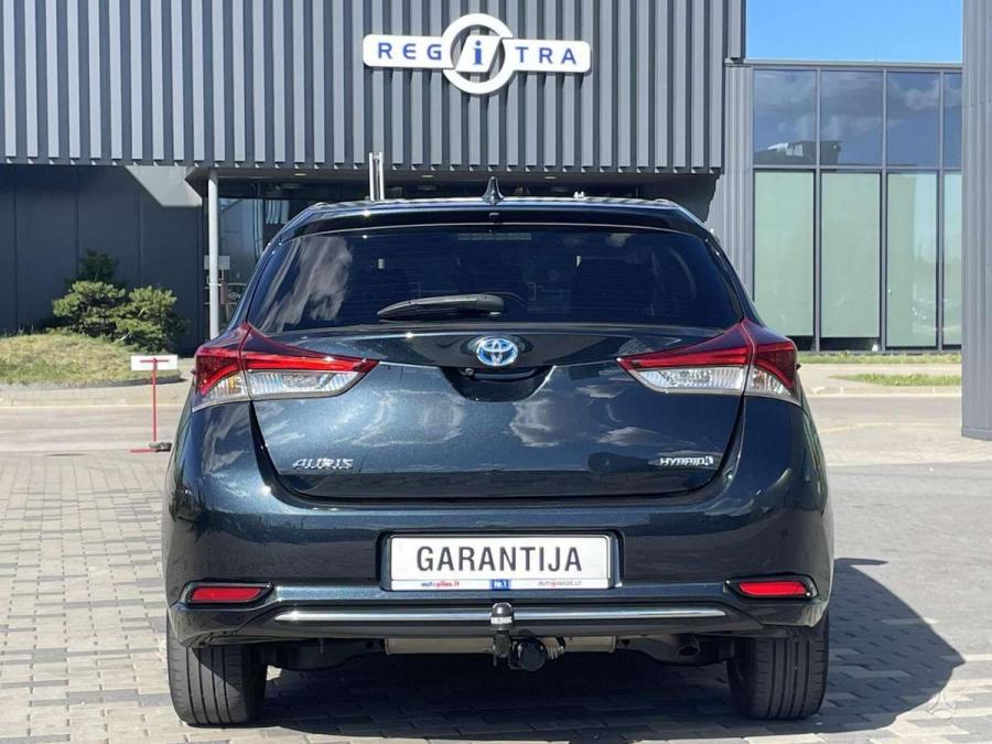 Zils Toyota Auris 2017 Šauļi, ar dzinēja tilpumu 1.80 L un nobraukumu 210 tūkst. km par 10800 €, foto 6 vietnē AUTOMOTO.COM.LV