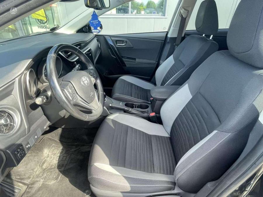 Zils Toyota Auris 2017 Šauļi, ar dzinēja tilpumu 1.80 L un nobraukumu 210 tūkst. km par 10800 €, foto 10 vietnē AUTOMOTO.COM.LV