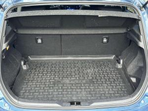 Zils Toyota Auris 2017 Kauņa, ar dzinēja tilpumu 1.80 L un nobraukumu 267 tūkst. km par 10200 €, foto 19 vietnē AUTOMOTO.COM.LV