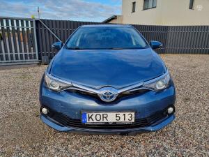 Blue Toyota Auris 2018 in Alytus, with an engine capacity of 1.80 L and mileage of 193 thousand km for 5500 €, photo 2 on AUTOMOTO.COM.LV