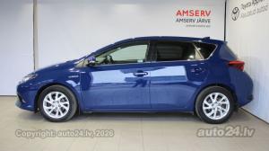 Zils Toyota Auris 2018 Tallina, ar dzinēja tilpumu 1.80 L un nobraukumu 124 tūkst. km par 12490 €, foto 3 vietnē AUTOMOTO.COM.LV