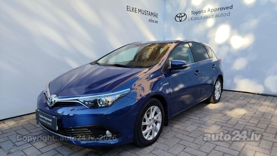 Zils Toyota Auris 2018 Tallina, ar dzinēja tilpumu 1.80 L un nobraukumu 85 tūkst. km par 13495 €, foto 1 vietnē AUTOMOTO.COM.LV