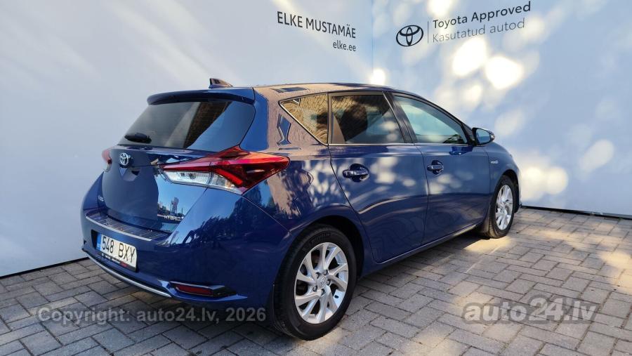 Zils Toyota Auris 2018 Tallina, ar dzinēja tilpumu 1.80 L un nobraukumu 85 tūkst. km par 13495 €, foto 3 vietnē AUTOMOTO.COM.LV