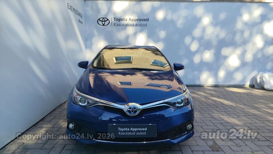 Zils Toyota Auris 2018 Tallina, ar dzinēja tilpumu 1.80 L un nobraukumu 85 tūkst. km par 13495 €, foto 6 vietnē AUTOMOTO.COM.LV