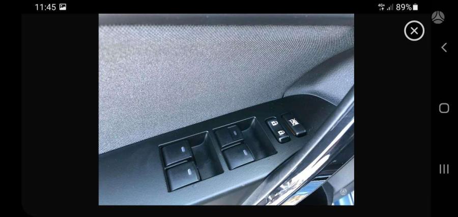 Zils Toyota Auris 2018 Klaipėda, ar dzinēja tilpumu 1.80 L un nobraukumu 158 tūkst. km par 10900 €, foto 19 vietnē AUTOMOTO.COM.LV
