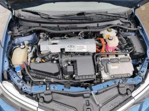 Blue Toyota Auris 2018 in Kaunas, with an engine capacity of 1.80 L and mileage of 130 thousand km for 12800 €, photo 23 on AUTOMOTO.COM.LV