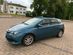 Blue Toyota Auris 2018 in Tallinn, with an engine capacity of 1.80 L and mileage of 128 thousand km for 8999 €, photo 1 on AUTOMOTO.COM.LV
