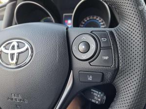 Blue Toyota Auris 2018 in Vilnius, with an engine capacity of 1.80 L and mileage of 200 thousand km for 10700 €, photo 21 on AUTOMOTO.COM.LV