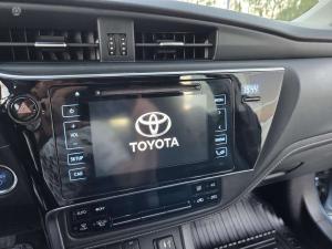 Blue Toyota Auris 2018 in Vilnius, with an engine capacity of 1.80 L and mileage of 200 thousand km for 10700 €, photo 23 on AUTOMOTO.COM.LV