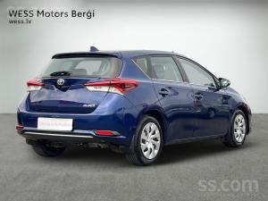 Zils Toyota Auris 2018 Rīga, ar dzinēja tilpumu 1.60 L un nobraukumu 235 tūkst. km par 8990 €, foto 3 vietnē AUTOMOTO.COM.LV