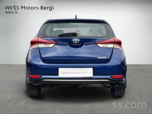 Zils Toyota Auris 2018 Rīga, ar dzinēja tilpumu 1.60 L un nobraukumu 235 tūkst. km par 8990 €, foto 5 vietnē AUTOMOTO.COM.LV