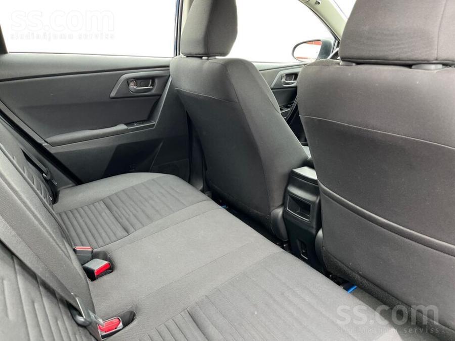 Zils Toyota Auris 2018 Rīga, ar dzinēja tilpumu 1.60 L un nobraukumu 235 tūkst. km par 8990 €, foto 8 vietnē AUTOMOTO.COM.LV