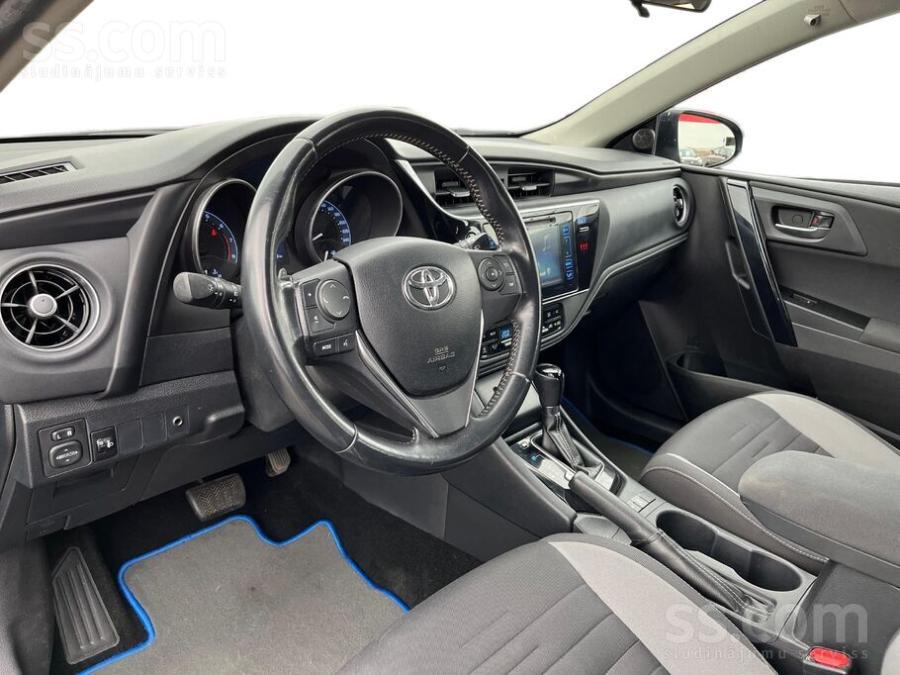 Zils Toyota Auris 2018 Rīga, ar dzinēja tilpumu 1.60 L un nobraukumu 235 tūkst. km par 8990 €, foto 12 vietnē AUTOMOTO.COM.LV